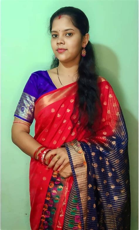 Pin By Snehal Subhash On Bhabhi Hottie Women Beautiful Curvy Women