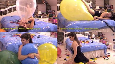 Amber Squeeze Sits B And Split Pops Mellyloonlooneynudes