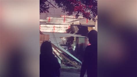 Car Crashes Into Old Metairie House Jpso Investigates