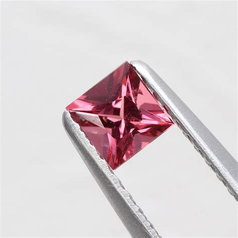 スピネル 029ct プリンセス【 2 】 色石堂