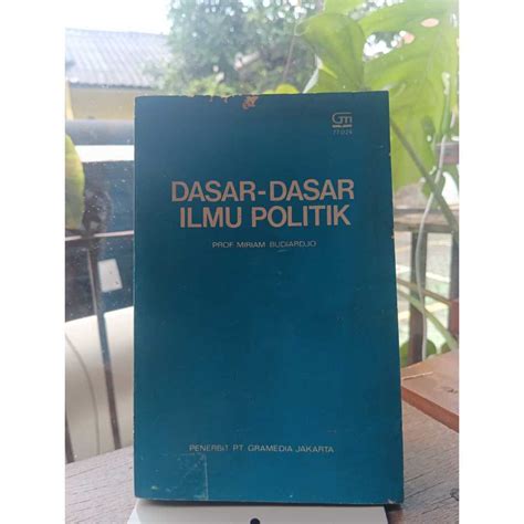 Jual Dasar Dasar Ilmu Politik Prof Miriam Budiharjo Bekas Original Shopee Indonesia