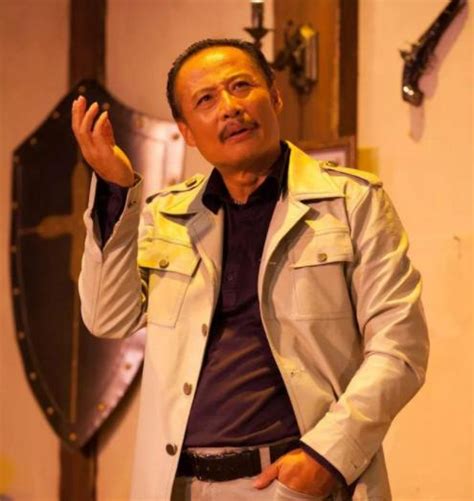 演員周野芒：26年前，與正在坐月子的奚美娟離婚，今兒子不跟他姓 每日頭條