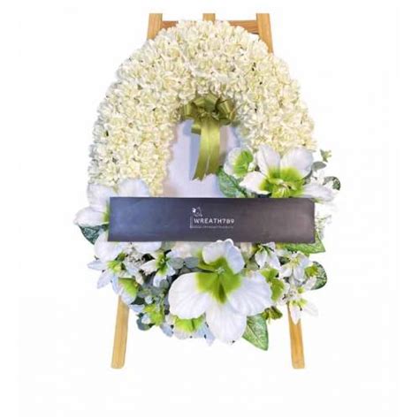 ดอกไม้จันทน์จัดพวงหรีด 9760 วันเผานำไปใช้งานได้