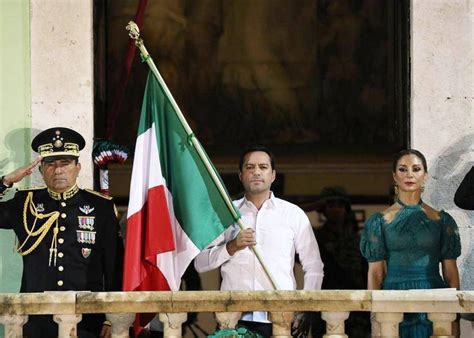 Mauricio Vila Vuelve A Dar El ‘grito Ante Cientos De Yucatecos