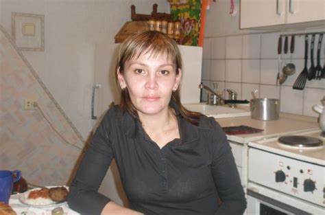 Моя сестра Катя часто просила у мене грошей для своєї дитини Але коли