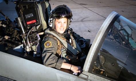 F18 Cockpit Pilot