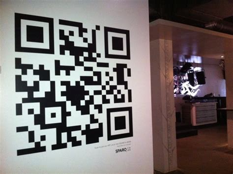 Perbedaan QR Code Dan Barcode Yang Perlu Anda Ketahui Robicomp