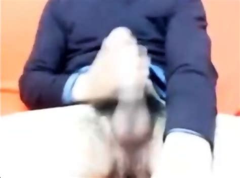 Italian Str8 Guy With Big Cock Cums On Cam 118 Eporner