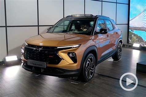 트레일블레이저 페이스리프트 출시 트랙스야 내가 형 맞지