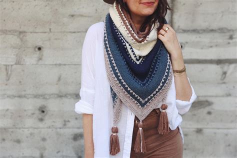 Landscape Wrap Knitting Pattern — Two Of Wands