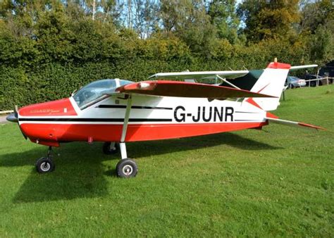 Aviation Photographs Of Registration G Junr Abpic