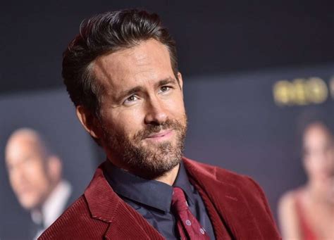 The 15 Famous Canadian Celebrities Icons Of Entertainment