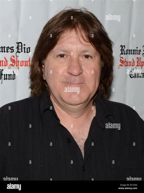 Ronnie Wrights Instagram Twitter And Facebook On Idcrawl