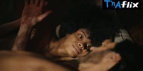 Yessica Borroto Breasts Scene In Narcos Mexico