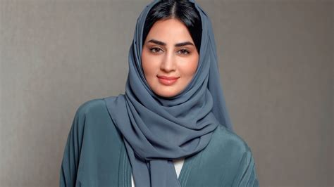 24 Hours With Fatma Alhashimi How The Emirati Designer Spends Her Day