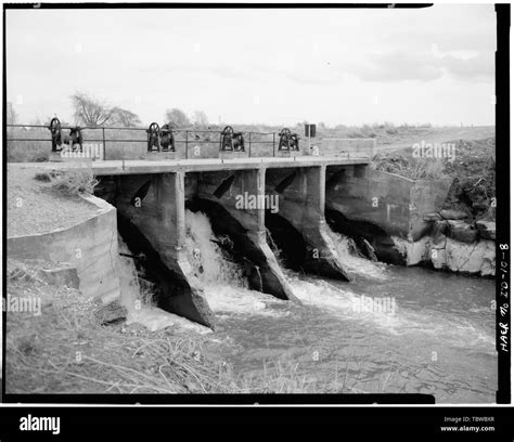 Main Canal Headgate Detail View Of Gates And Abutment South Elevation