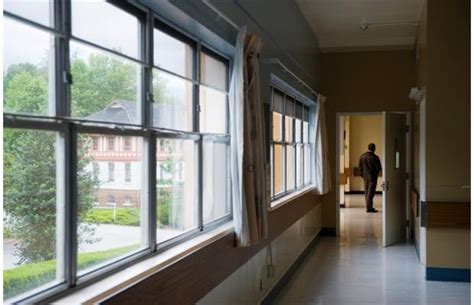 She Died In An Asylum • Eve Out Of The Garden