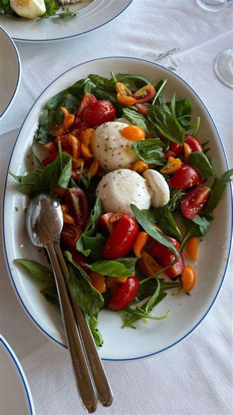 Pin Su Bowls Cibo