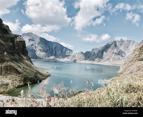 Mount Pinatubo Volcano Stockfotos Und Bilder Kaufen Alamy