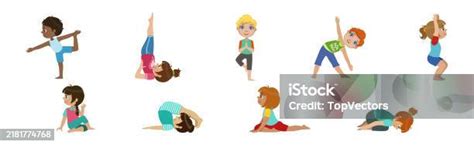 요가 신체 운동을 하는 아이들 에서 다른 아사나 벡터 세트 모션에 대한 스톡 벡터 아트 및 기타 이미지 모션 요가 건강한 생활방식 Istock