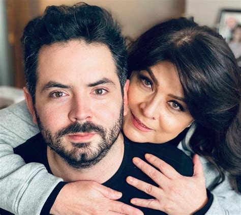 Eugenio Derbez Y Victoria Ruffo Ya Se Enteraron Que Serán Abuelos Así