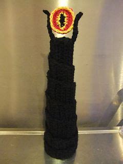 The Eye Of Sauron Lotr Pattern By Catherine Greenslade Eye Of Sauron Crochet Hobbit Door