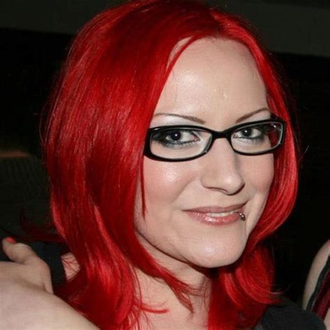 Stream Natalie Batten Music Listen To Songs Albums Playlists For