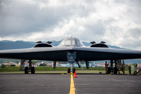 B2 Stealth Fighter Jet