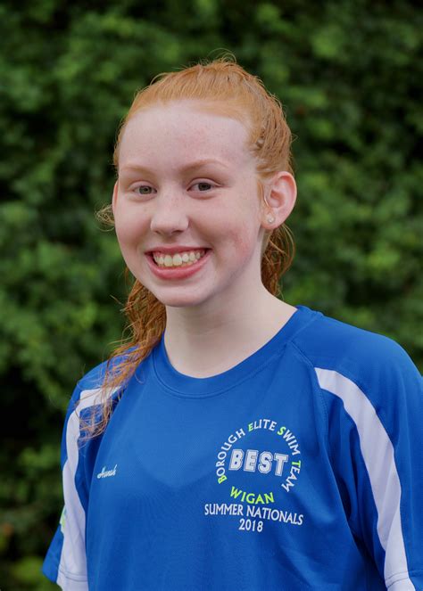 Hannah Sheehans Instagram Twitter And Facebook On Idcrawl