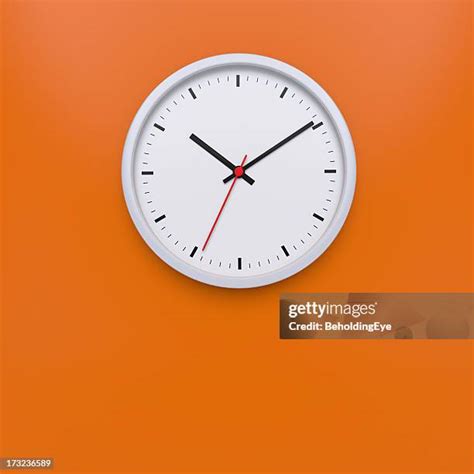 Picture Of Analog Clock Photos And Premium High Res Pictures Getty Images