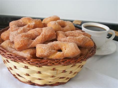 Cueca Virada é Um Doce Simples Feito Com Farinha De Trigo E Ovos