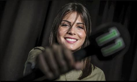 Sofia Oliveira Fala Da Sua Homossexualidade E Mostra A Namorada Movenotícias