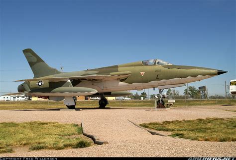 Republic F 105b Thunderchief Usa Air Force Aviation Photo