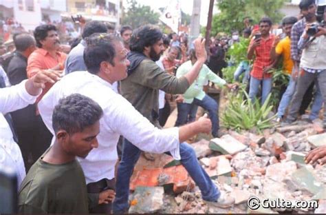 The Day At Ippatam Ycp Blocks Pawan Walks
