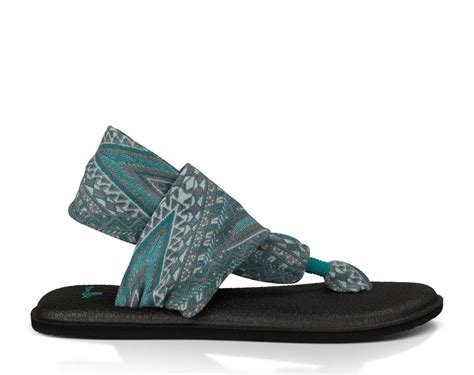 Sanuk Yoga Sling Review At Zane Stirling Blog