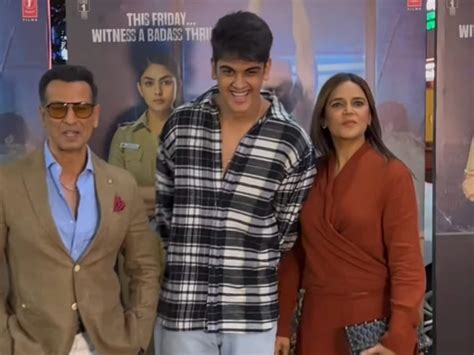 rohit roy brother
