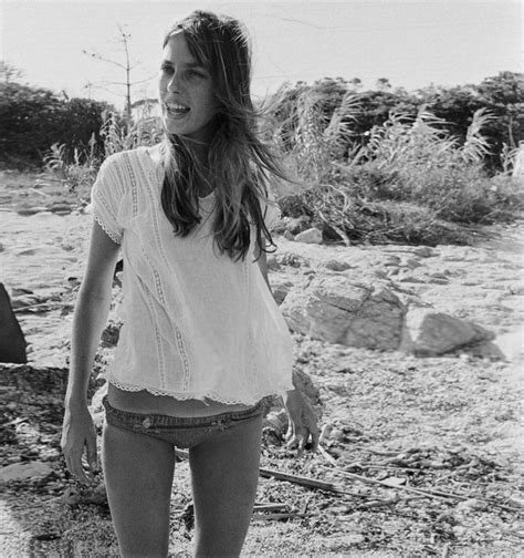 Jane Birkin Daily On Instagram Jane Birkin Photographed By James Andanson At Pampelonne Beach