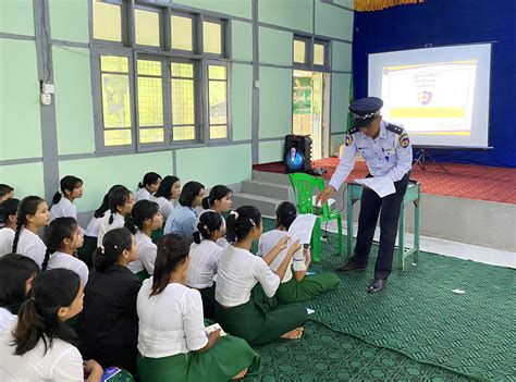 ကျောက်ဖြူမြို့ အခြေခံပညာကျောင်းများမှ ကျောင်းသား၊ ကျောင်းသူများ ယာဉ