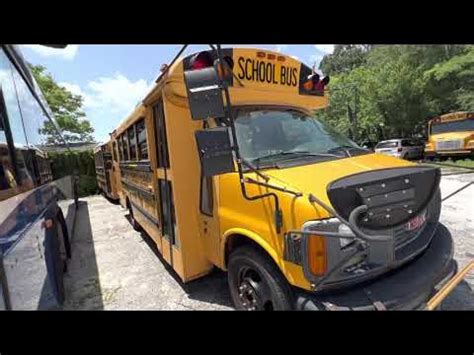 2000 Gmc Van Type Bus With A Handicap Lift Youtube