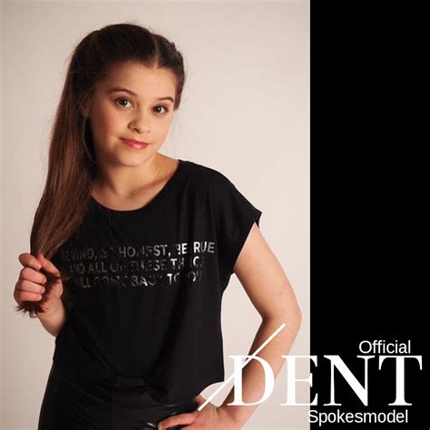Welcome Remi Dent Model Magazine