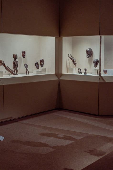 Exhibit Vs Exhibition Difference And Comparison