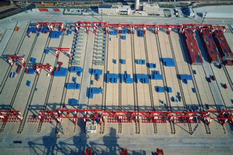 Worlds Largest Automated Container Terminal Opens In Shanghai Vesselfinder