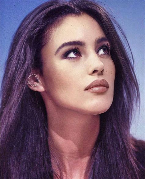 Hd Wallpapers Of Monica Bellucci Monica Bellucci Hd Wallpaper Set 11