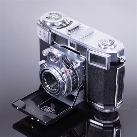 Zeiss Ikon Contessa 35 Tessar 1 2 8 F 45mm T【ランクb：ツアイス】v11626 まるやまカメラ