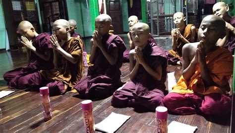 မင်္ဂလာရာမကျောင်းတိုက် ပုတ္တလုတ် Home