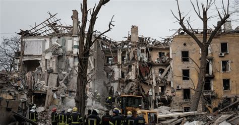 Генштаб ЗСУ повідомляє про «велику небезпеку ударів військ РФ та їхній наступ на чотирьох напрямках