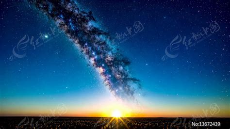 日出时分星空与地平线景观下载红动中国