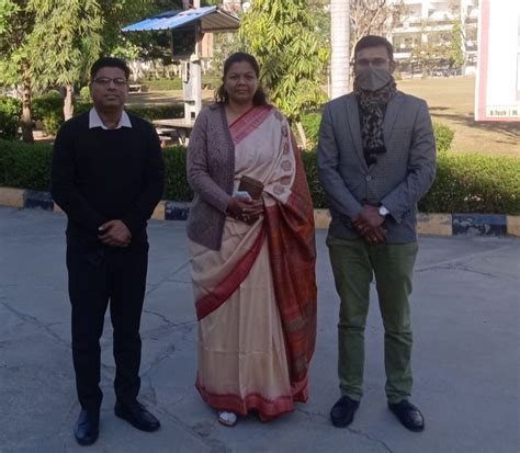 Ashish Awasthi On Linkedin On The Occasion Of R Day At Geetanjali