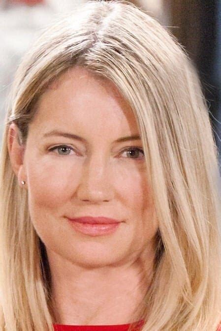 Cynthia Watros Photo 1 Goldposter