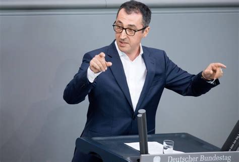 Lorenz Caffier Fürchtet Bei Einer Jamaikakoalition Um Die Sicherheit Deutschlands Der Spiegel